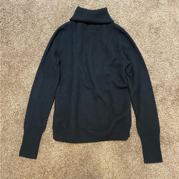 Uniqlo | Sweaters | Uniqlo Size Xs Black Turtleneck | Poshmark